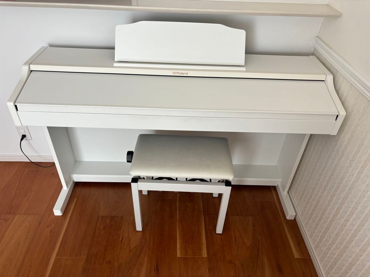 Roland RP501R-WH ローランド 電子ピアノ ピアノ ホワイト Roland RP501R-WH ローランド 電子ピアノ ピアノ ホワイト