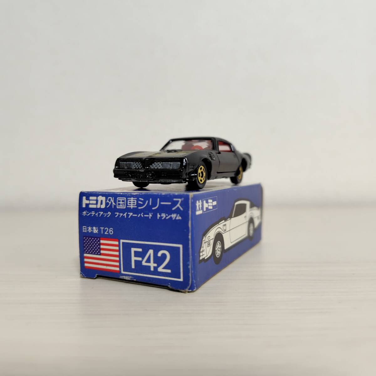 Yahoo!オークション - 青箱トミカ F42 ポンティアック ファイアーバ...