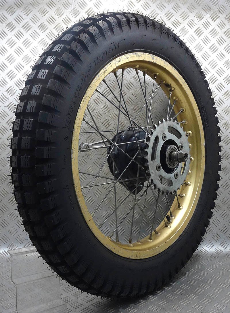 Yahoo!オークション - TLM200R MD15 リアホイール f58-04s16 J18×2.15