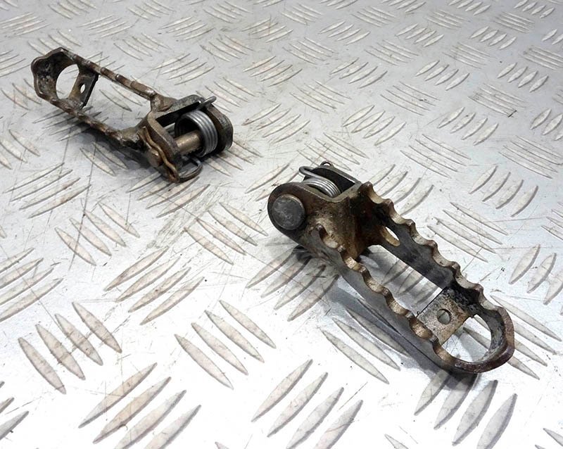 Yahoo!オークション - TLM200R MD15 ステップ フットペグ 左右set f58-...