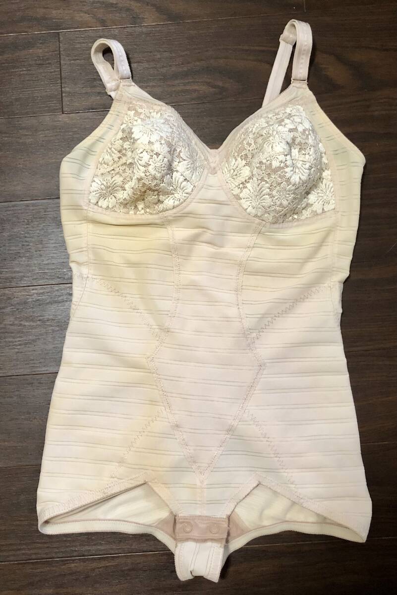 Yahoo!オークション - はし本 ワコール ボディスーツ B 85L