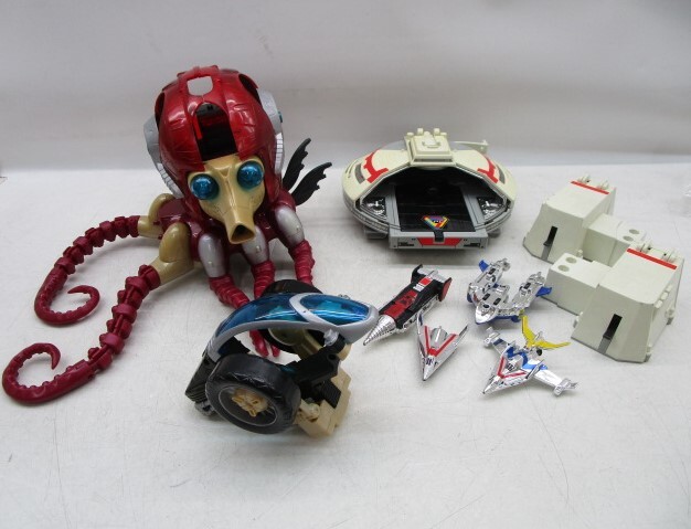 Yahoo!オークション - 平2264 当時物 トランスフォーマー まとめて ビ...