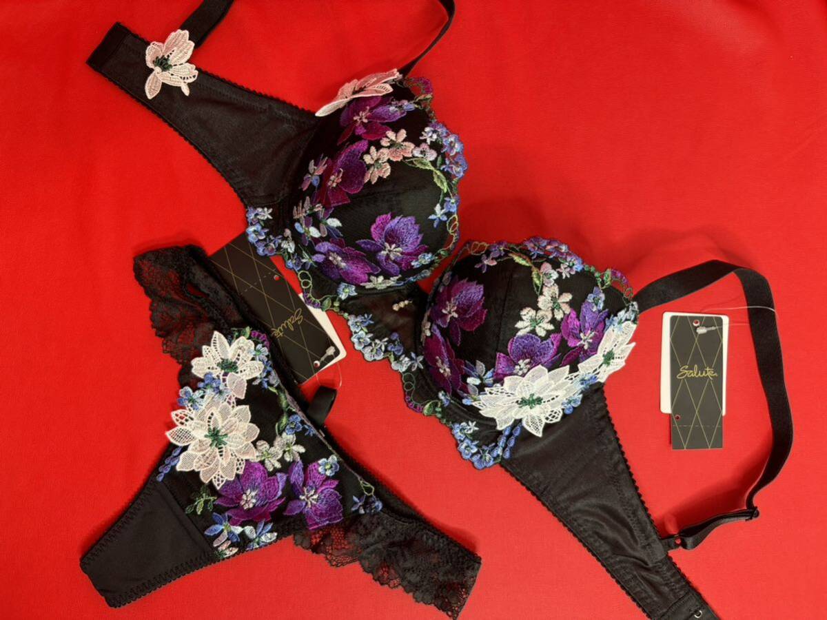 Yahoo!オークション - サルート 81グループ ちはやふる F65&ソングM BL