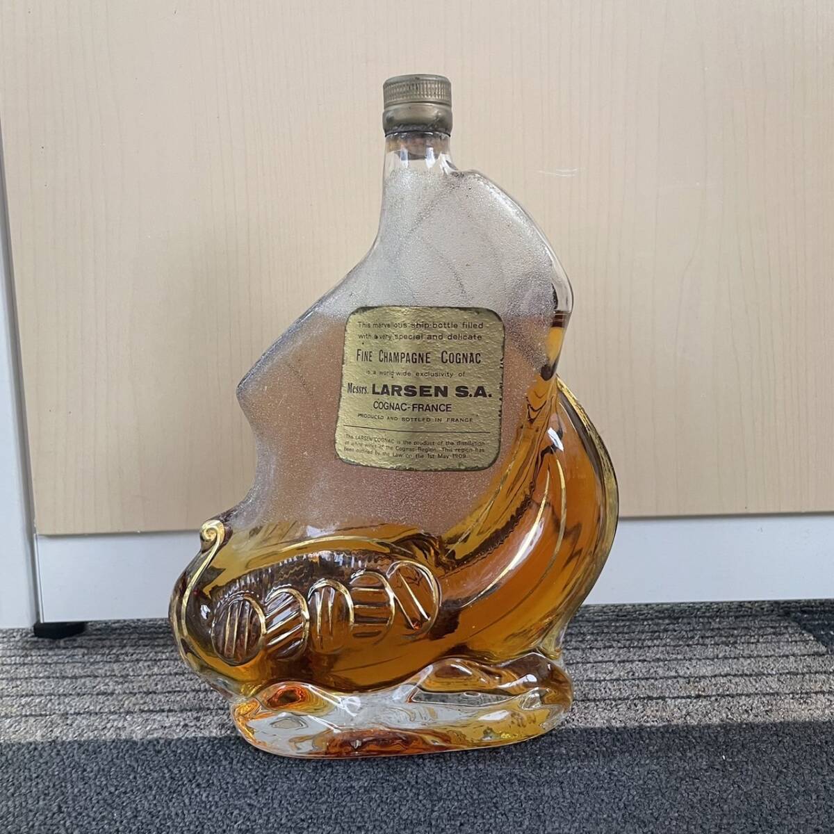 Yahoo!オークション - 【T0926】 20歳未満の者に対する酒類の販売は...