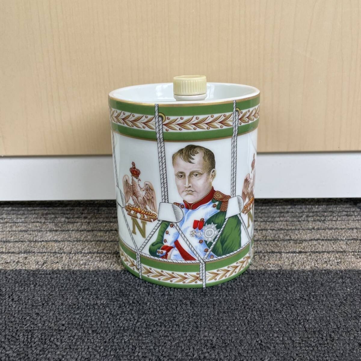 Yahoo!オークション - 【T0926】 20歳未満の者に対する酒類の販売は...