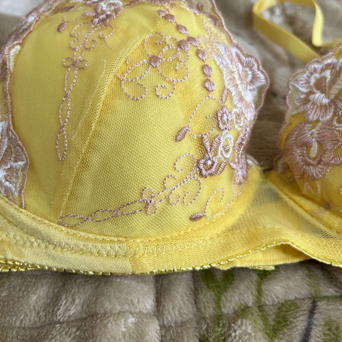 Yahoo!オークション - 001タンス整理品B85ブラジャー