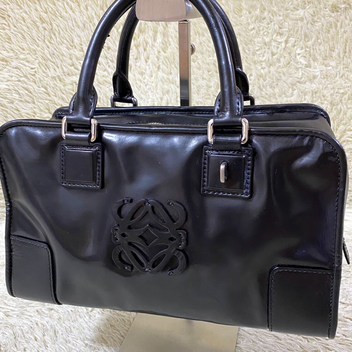 Yahoo!オークション - 【希少】LOEWE ロエベ アマソナ28 パテントレザ...