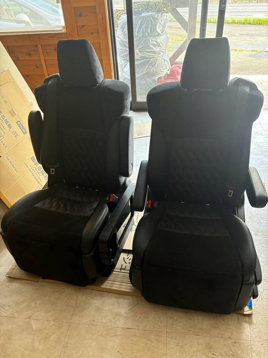 Yahoo!オークション - (T33) アルファード 30 セカンドシート