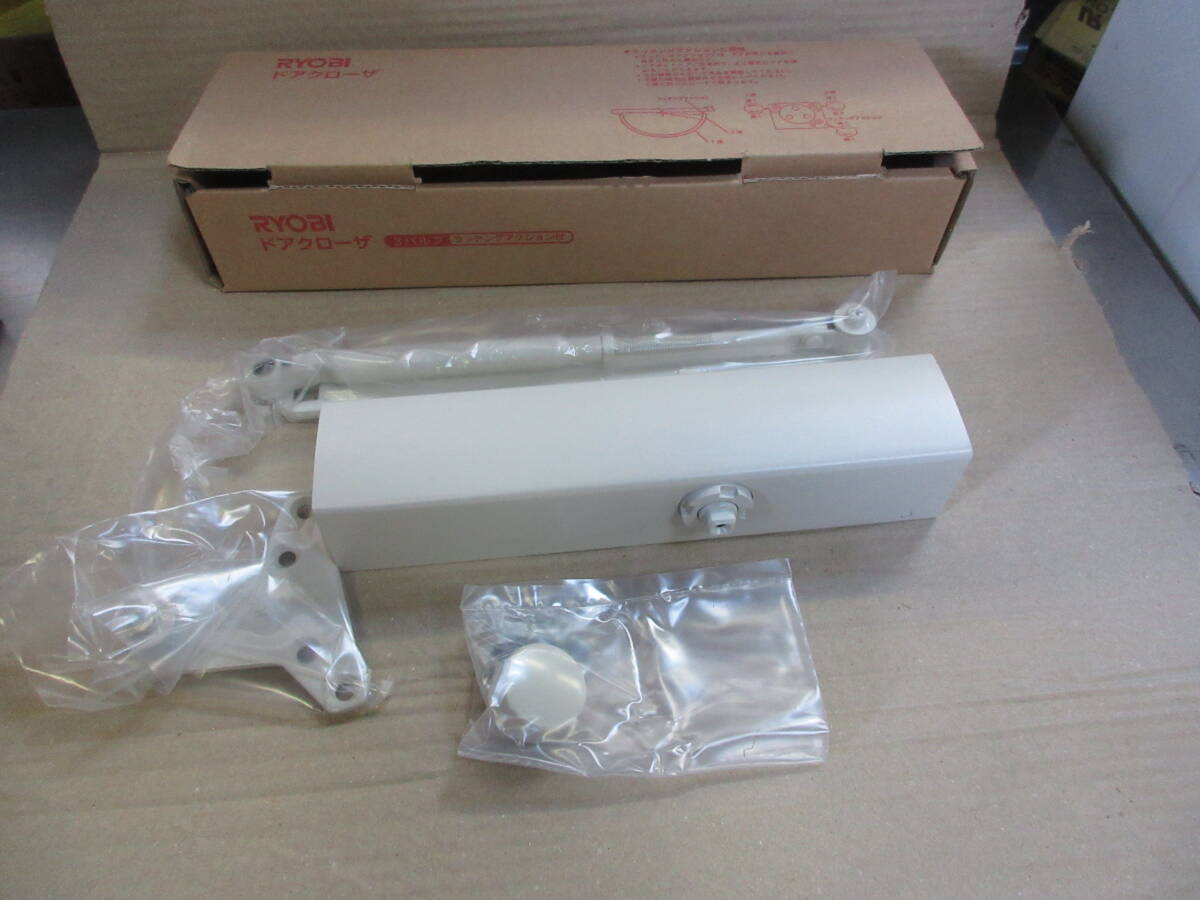 NT101117 未使用 リョービ ドアクローザ 3バルブ ラッチングアクション付き SW-22P 1V 個数あり :: Yahoo!Auction｜DEJAPAN - Simple ...
