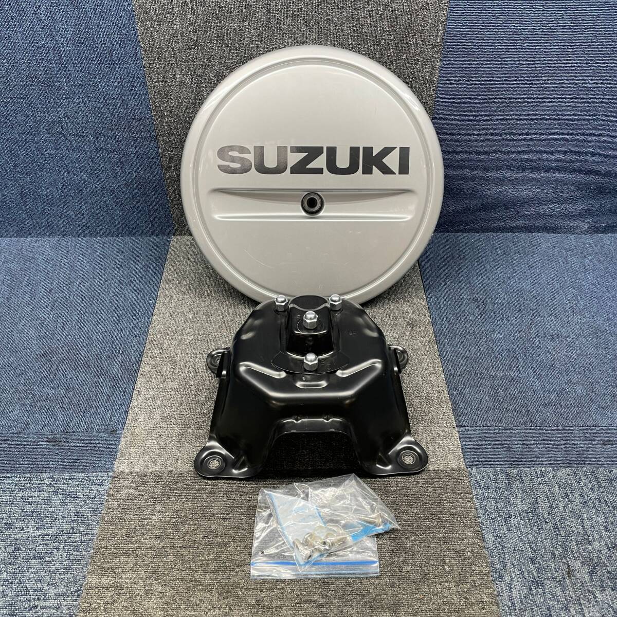 Yahoo!オークション - #3241-26 スズキ用 ジムニー JB23/64 スペアタイ...