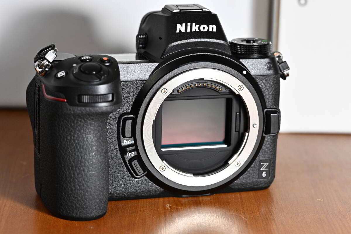 Yahoo!オークション - NIKON ニコン Z6 ＋ Z24-70 F4 レンズキット