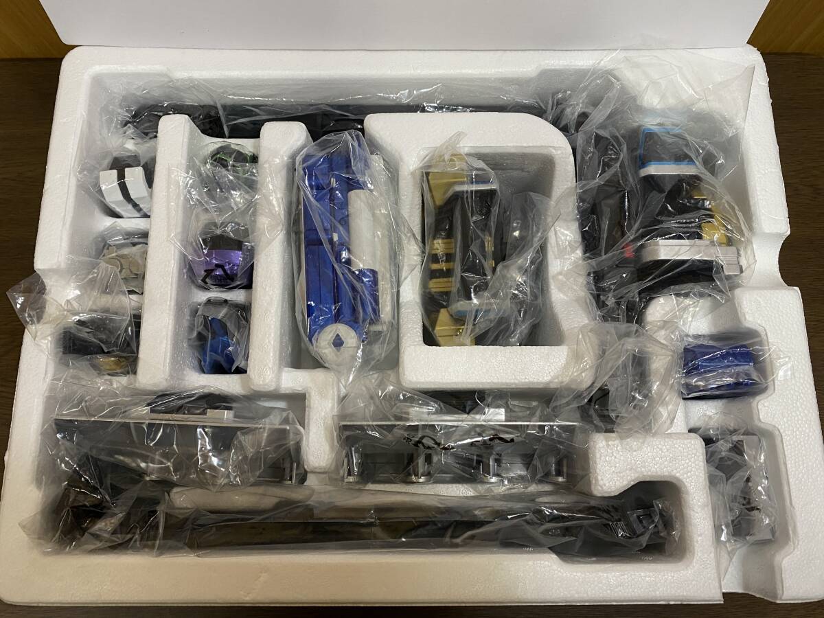 Yahoo!オークション - 30) CSM イクサベルト&イクサライザー 仮面ライ...