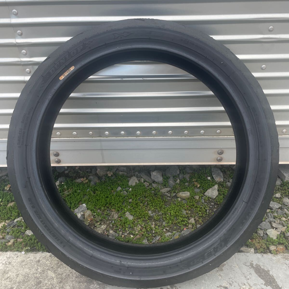 Yahoo!オークション - DUNLOP α13sp 110/70R17 ダンロップ JP250