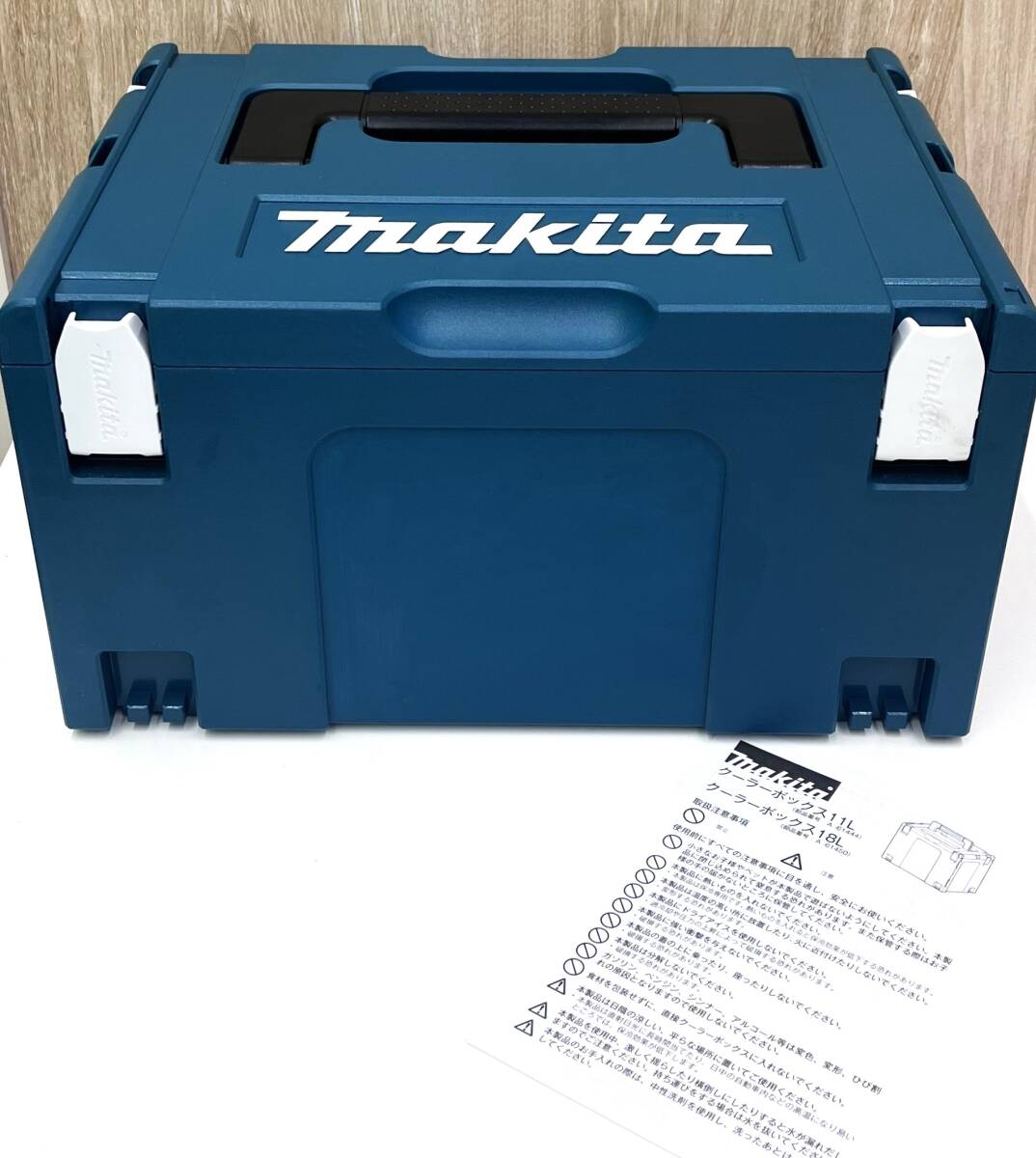 Yahoo!オークション - 【17370】makita マキタ クーラーボックス 11L A...