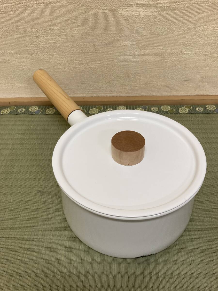 Yahoo!オークション - 【同梱OK 】Kaico 片手鍋 18cm ホワイト K-001《...