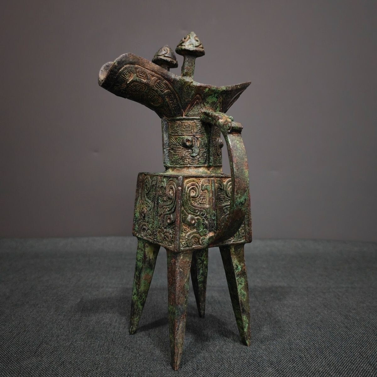 Yahoo!オークション - 古玩 収蔵品放出 中国西周酒器青銅爵杯家庭用置...