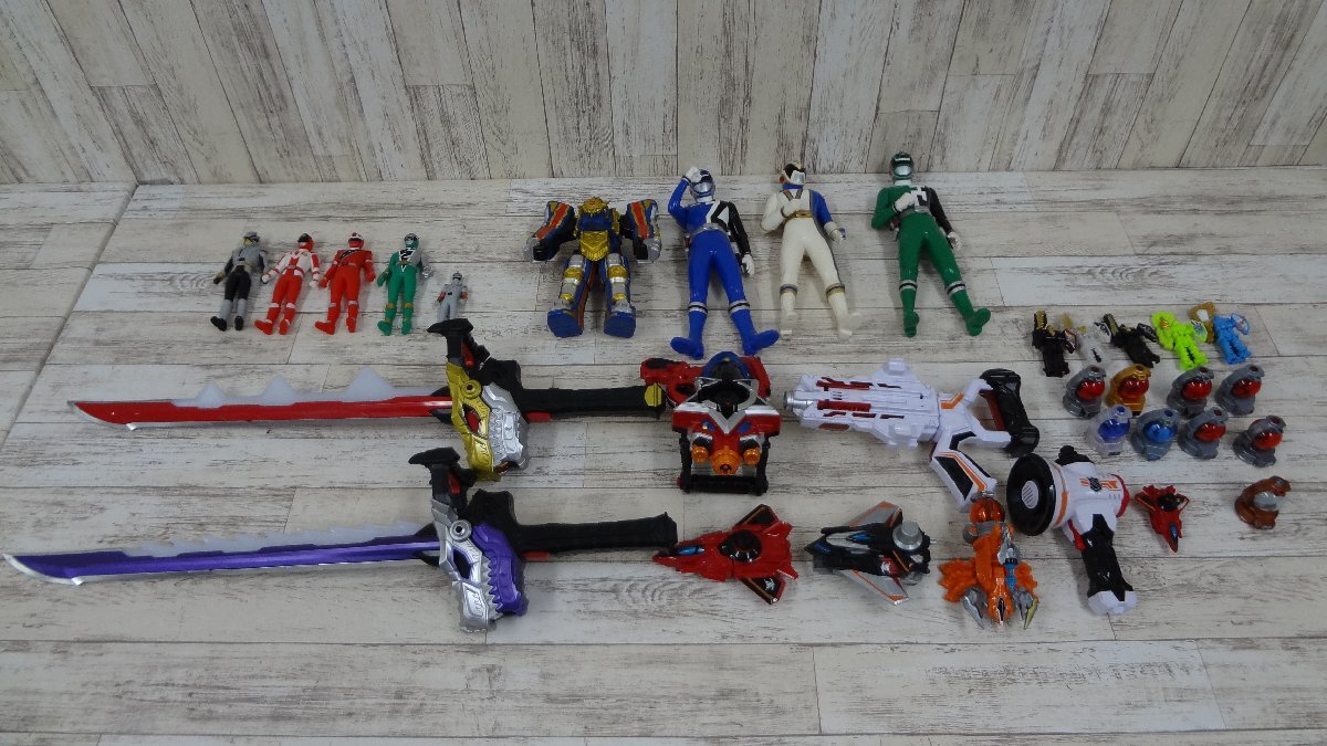 Yahoo!オークション - 067C 戦隊まとめ 騎士竜戦隊リュウソウジャー リ...