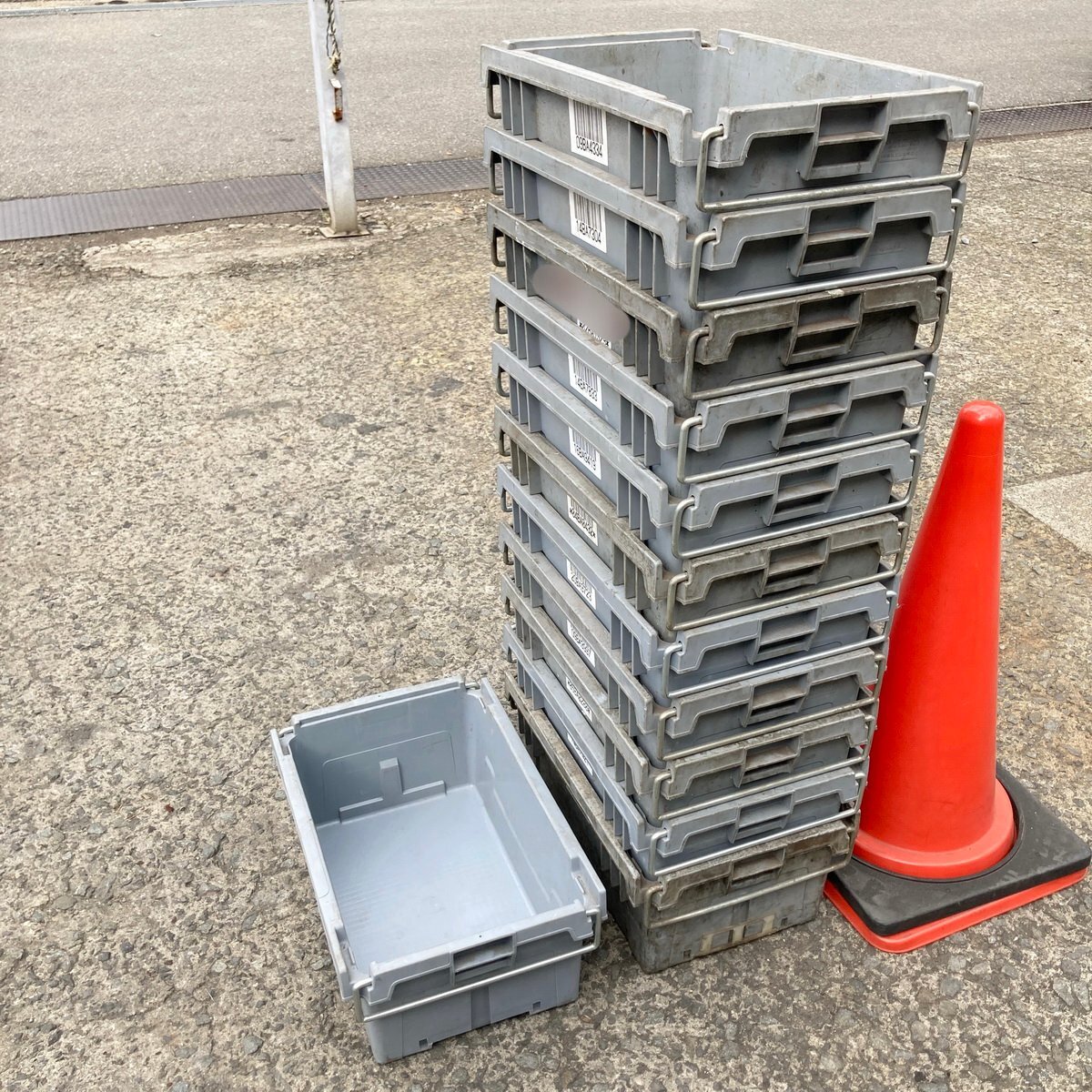 Yahoo!オークション - 立睦a051 コンテナボックス ハンドル付 積み重ね...