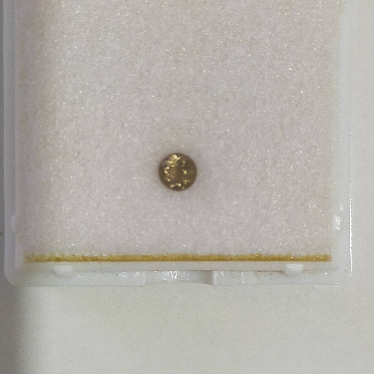 Yahoo!オークション - アキシナイト 0.25ct