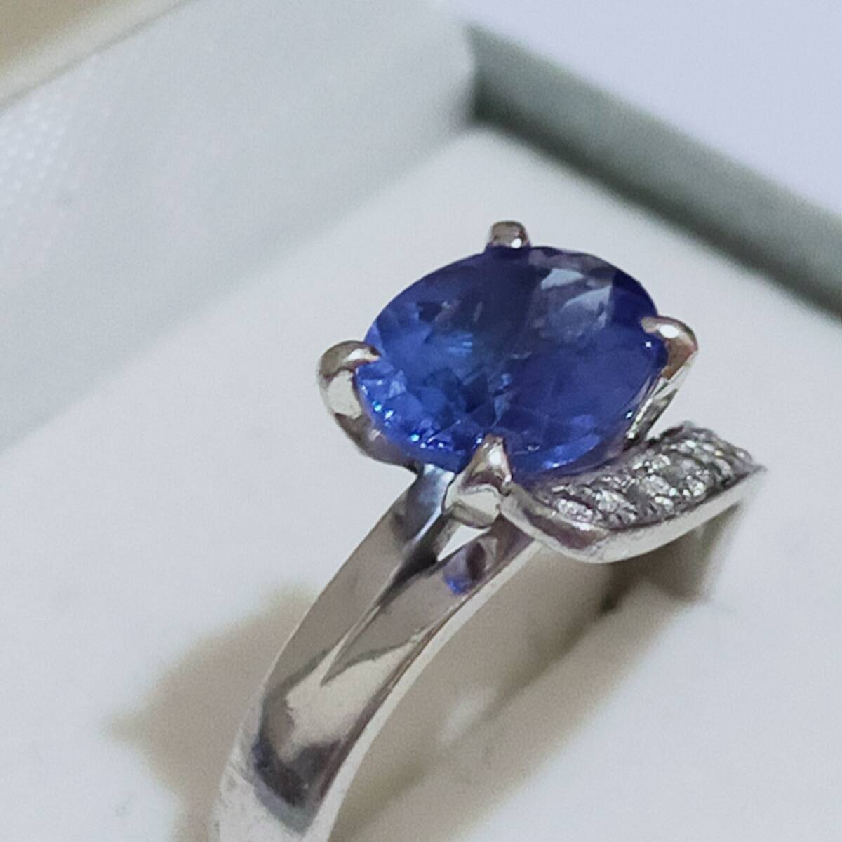 Yahoo!オークション - タンザナイト 指輪 1.81ct D0.09ct 10.5号