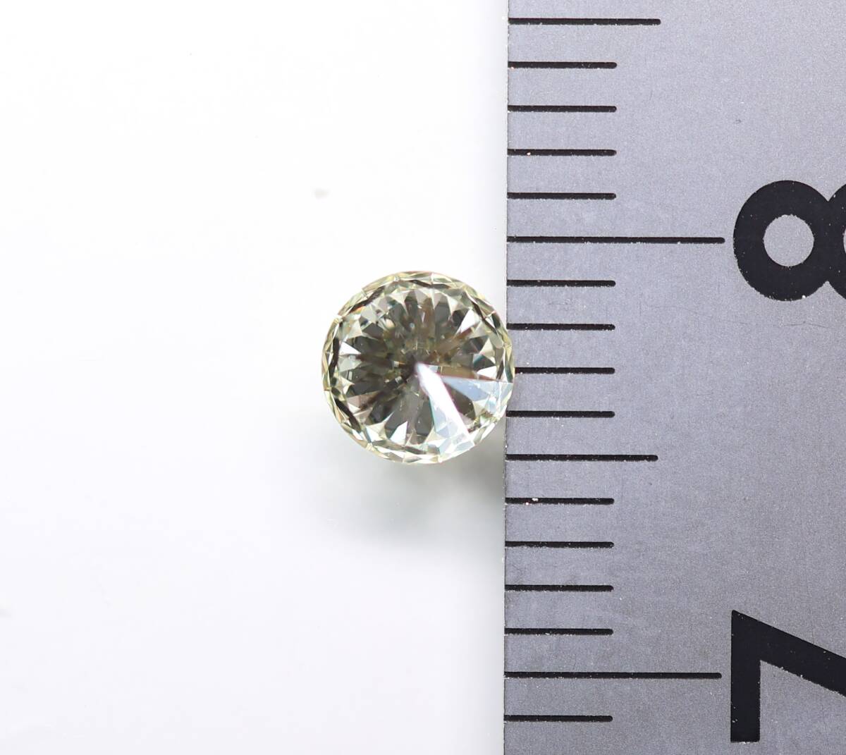 Yahoo!オークション - 【100円～】VS2 0.335ct 天然ダイヤ Very Light ...