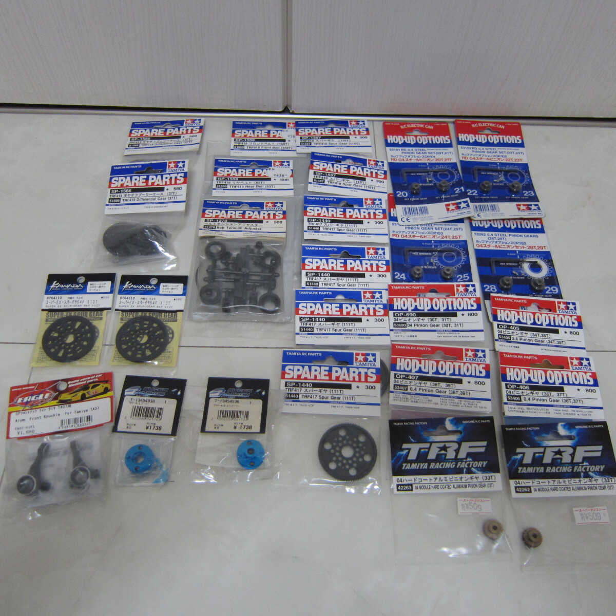 Yahoo!オークション - 100円～ タミヤ TRF 418 新品パーツ付き