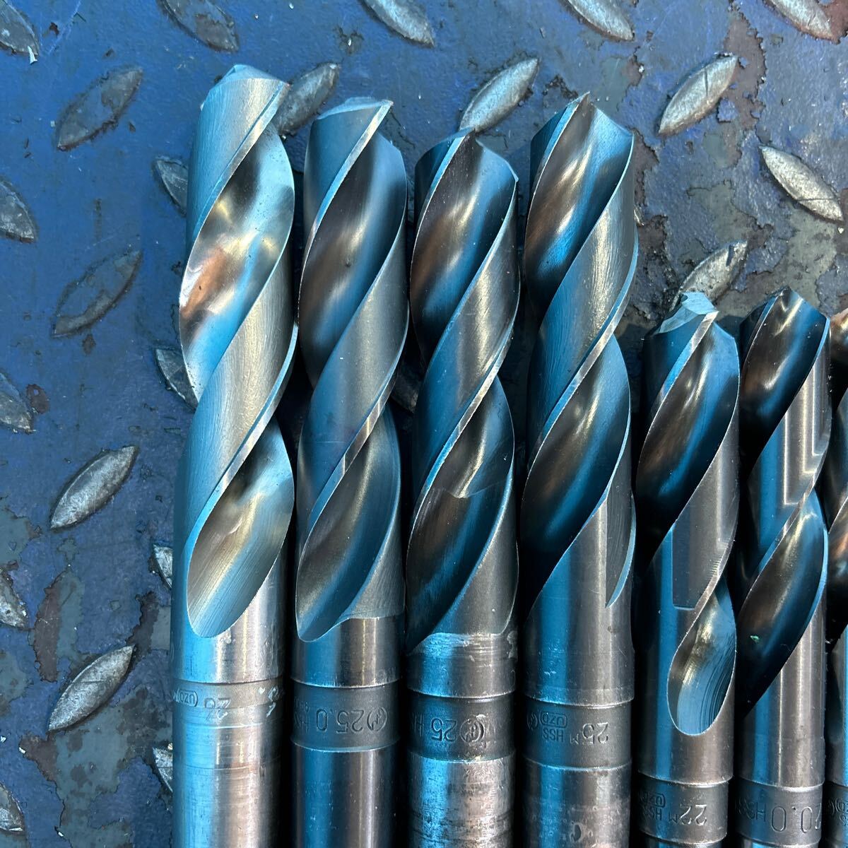 Yahoo!オークション - T8668 格安出品 テーパーシャンクドリル 【無選...