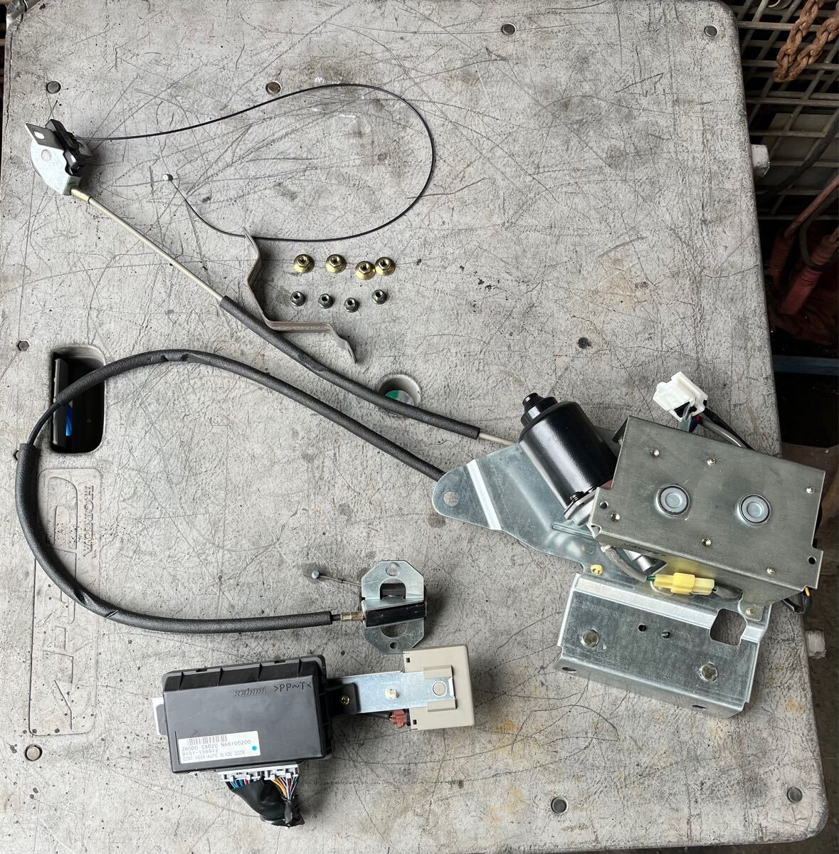 Yahoo!オークション - セレナ TC24 C24 後期 オート パワー スライド ...