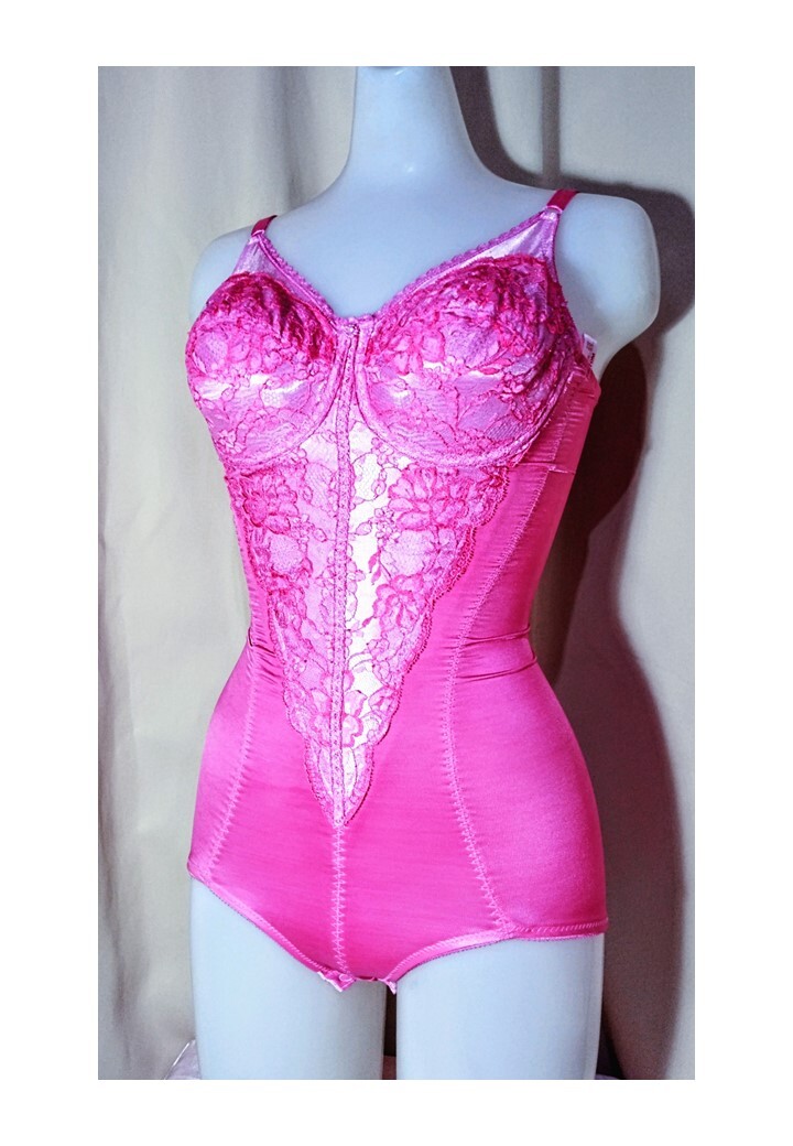 Yahoo!オークション - マルコ E70-M フルカップ ボディースーツ 限定品...