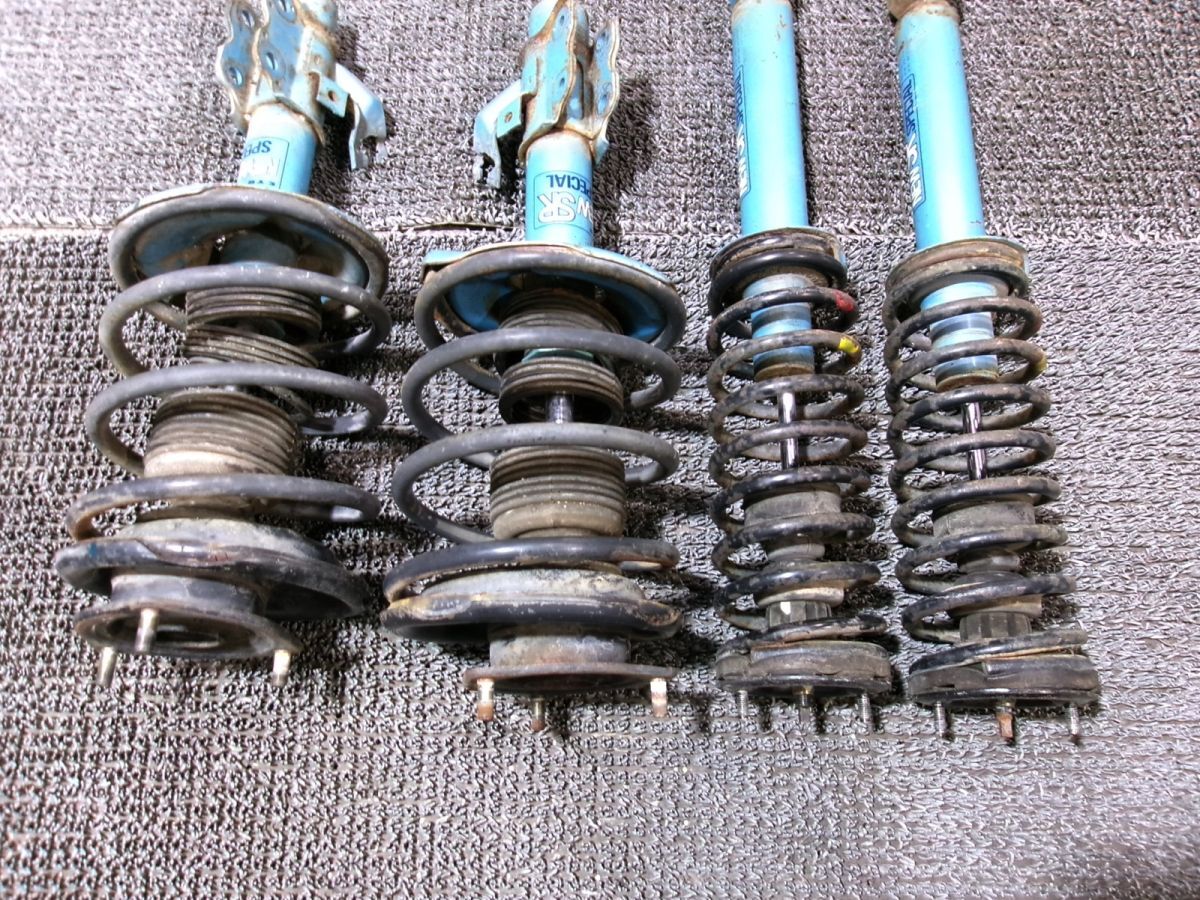 Yahoo!オークション - 激安 C33 ローレル KYB カヤバ NEW SR SPECIAL ...