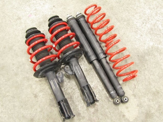 Yahoo!オークション - [J97+G1] G's アクア NHP10 前期 ストラット シ...