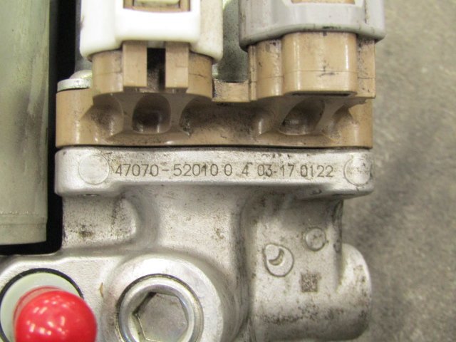 Yahoo!オークション - [J89+E2]アクア ABSブレーキアクチュエーター/...