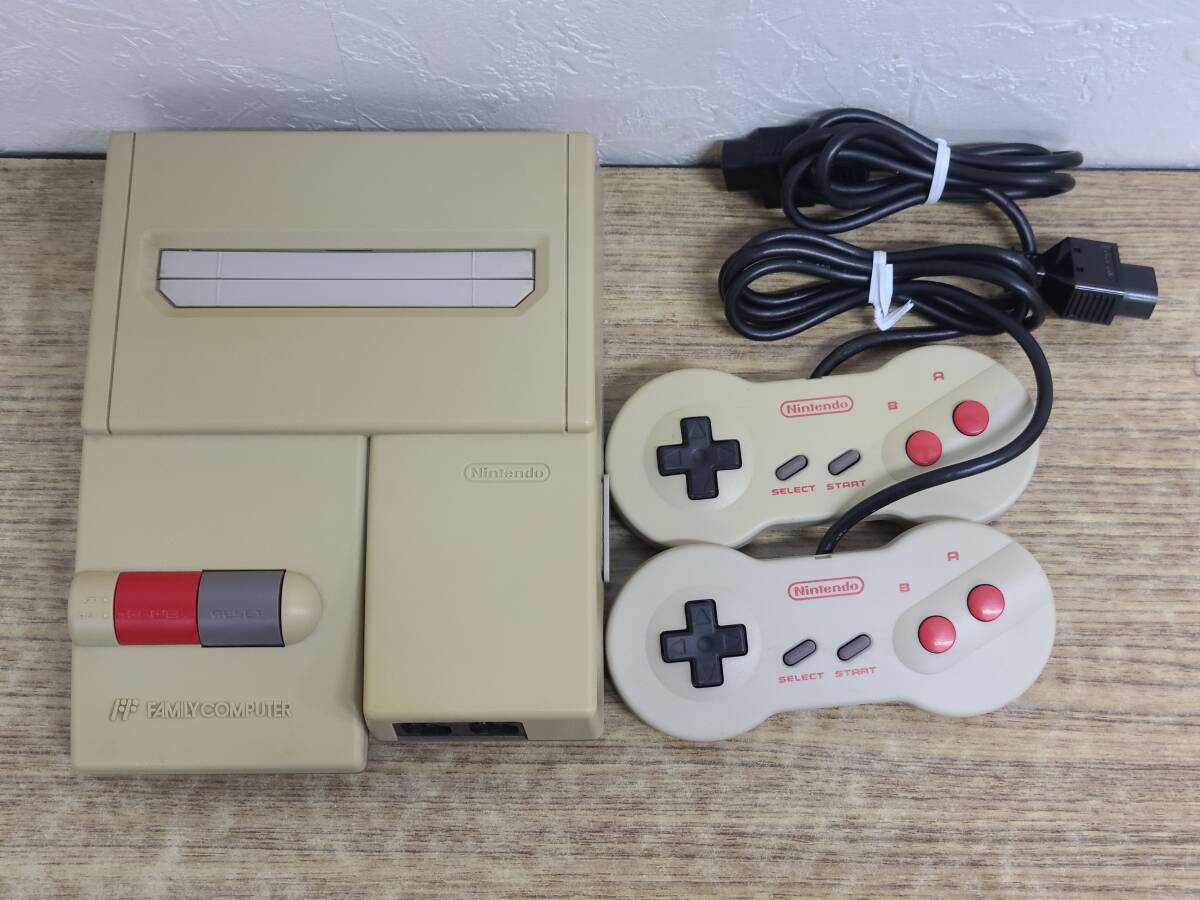 Yahoo!オークション - 073-L93) 中古品 Newファミコン 動作OK ファミリ...