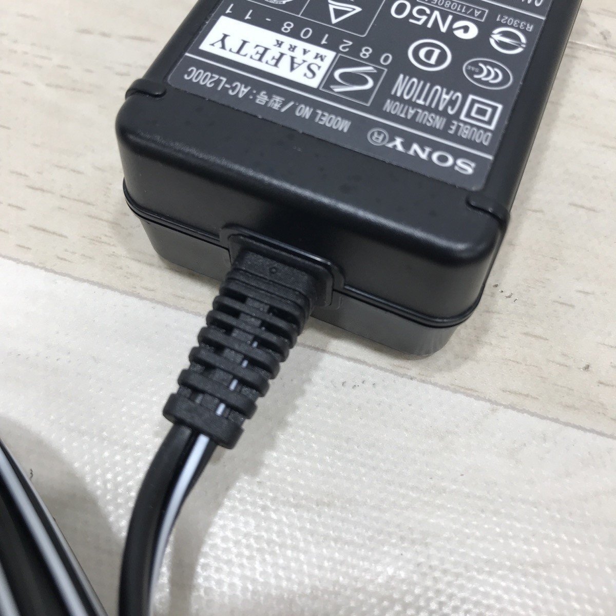 Yahoo!オークション - ② SONY 純正 ACアダプター AC-L200C ソニー ビ...