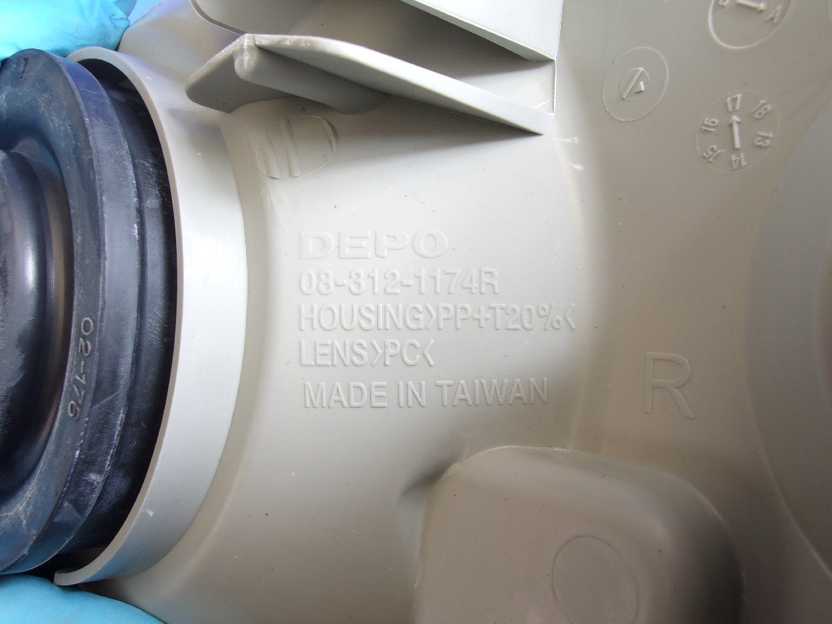 Yahoo!オークション - SA【7412】bB NPC30 30系 DEPO 312-1174-US 純正...