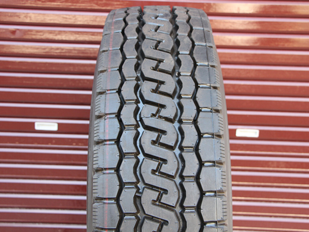 Yahoo!オークション - B579 新品 未使用 BS ブリヂストン M810 315/80R...