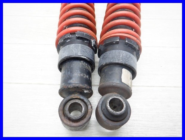 Yahoo!オークション - H71 GT750 GT750B ① リアサスペンション 社外 ...