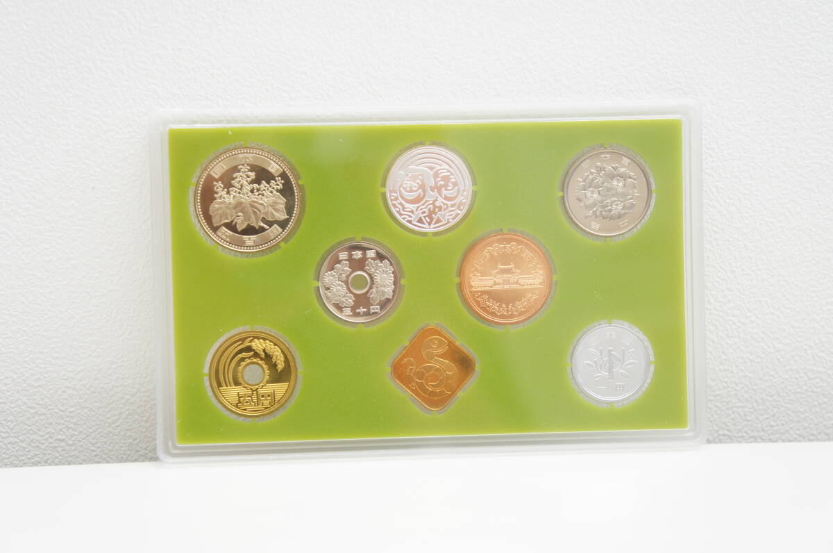 3031 貨幣祭 敬老貨幣セット 平成13年 2001年 記念硬貨 ミントセット 長期保管品(平成)｜売買されたオークション情報、yahooの商品情報をアーカイブ公開 - オークファン ...