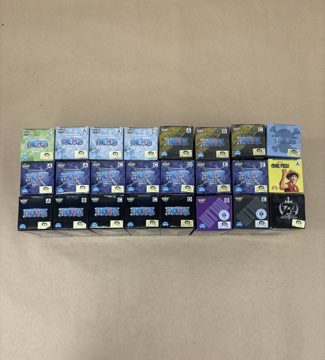 Yahoo!オークション - R997 / 未開封 ワンピース ワールドコレクタブ...