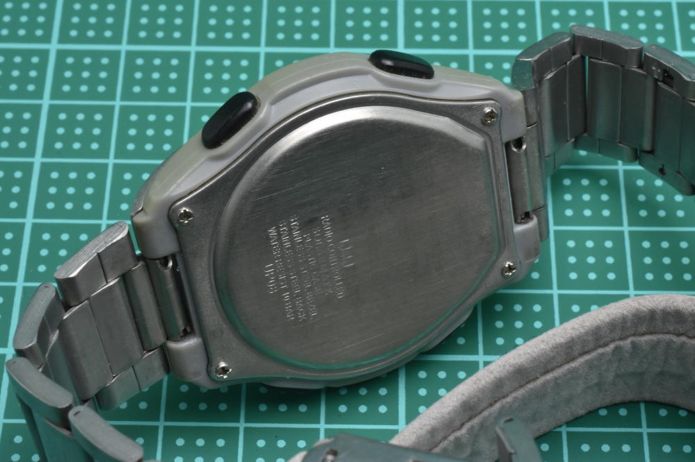 Yahoo!オークション - シチズン Q＆Q ソーラー電波時計 UP08 使用感あり