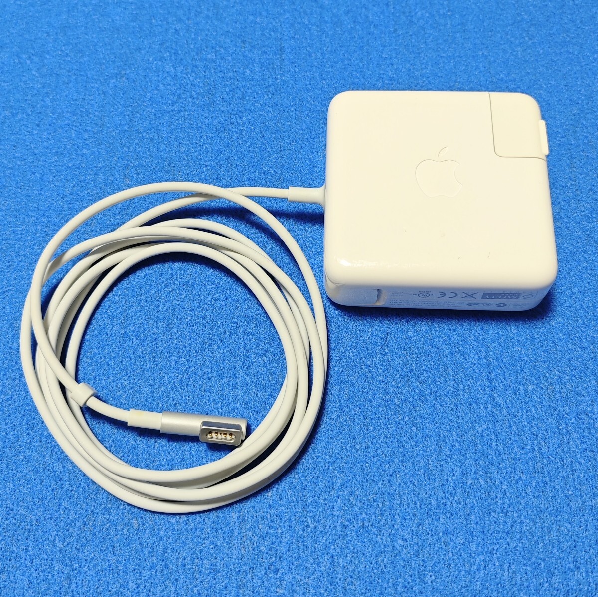 Yahoo!オークション - 美品 Apple 60W MagSafe Power Adapter A1344