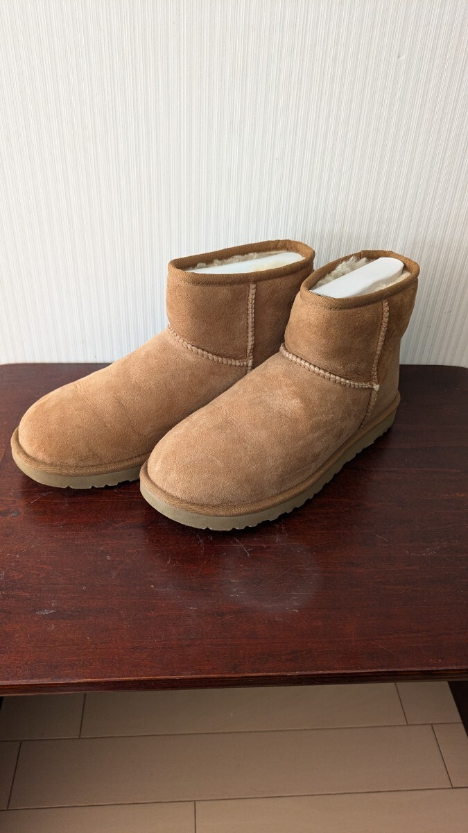 Yahoo!オークション - UGG CLASSIC MINI チェスナット US8 25センチ 正...