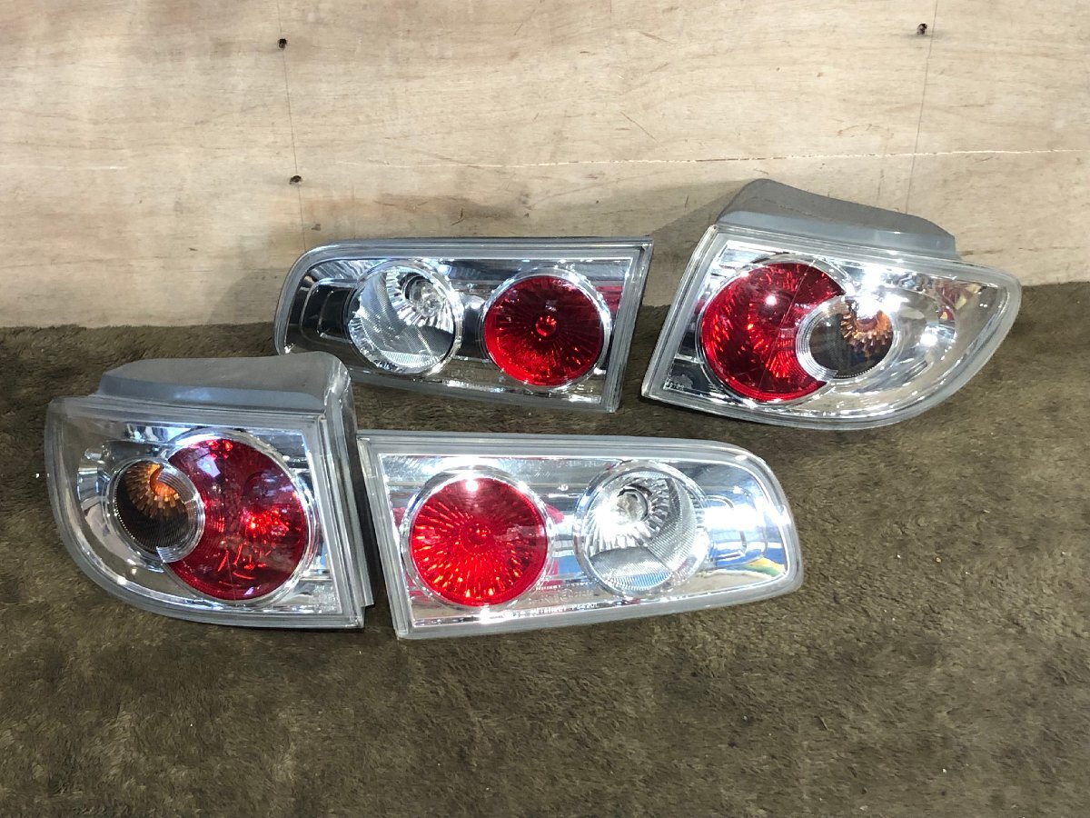 Yahoo!オークション - DY3W/DY3R/DY5W/DY5R デミオ 後期 左右テールラ...