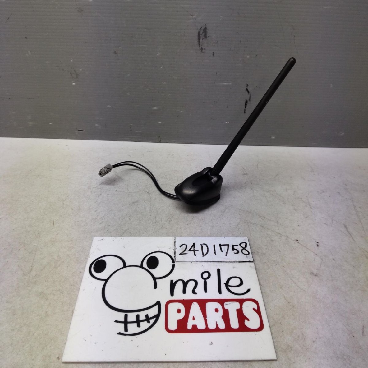 Yahoo!オークション - ML21S ルークス 純正 アンテナ 2Z6－1...