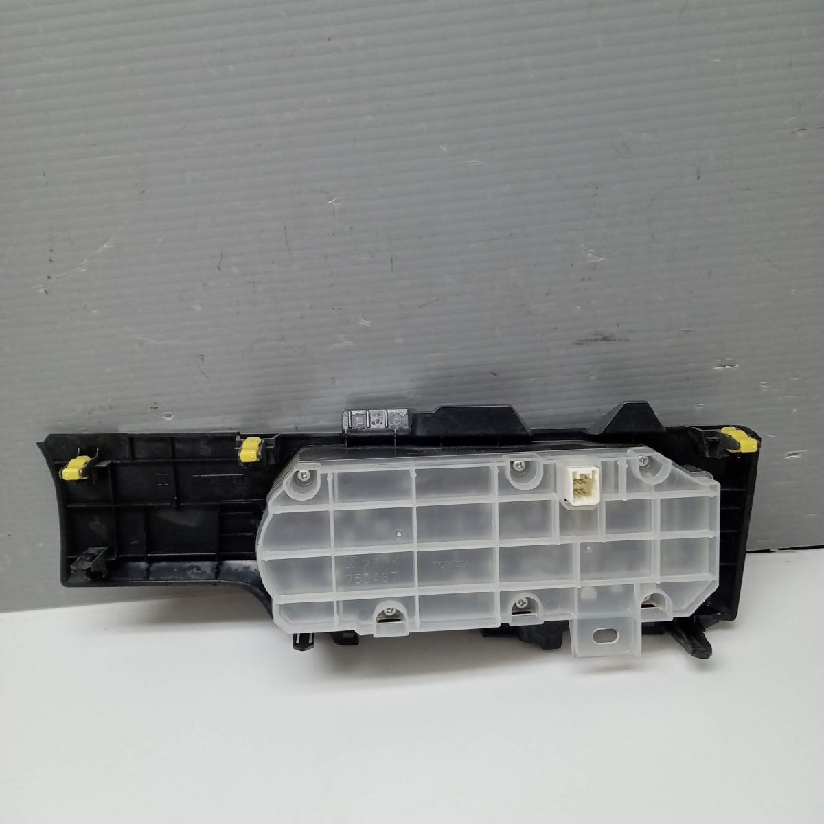 Yahoo!オークション - ZRE152N／ZRE154 カローラルミオン...