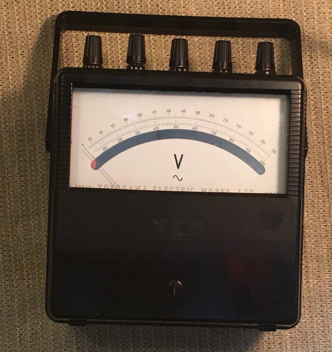Yahoo!オークション - M86 TYPE 2017横河電機 整流型電圧計 30/100/300...