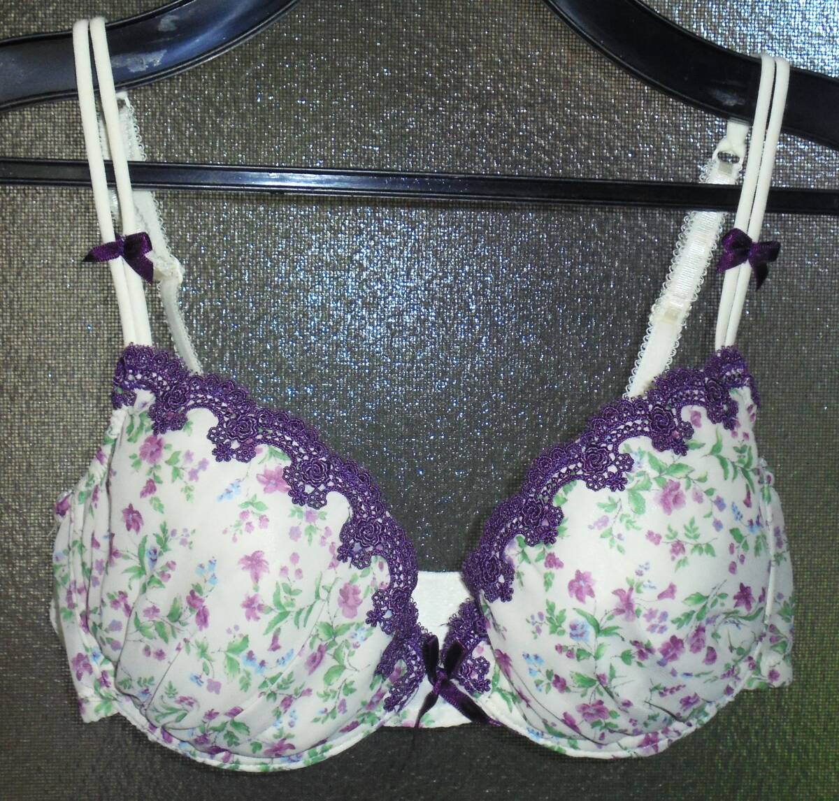 Yahoo!オークション - 補正用ブラジャー D75 USED クリーニング済み ...