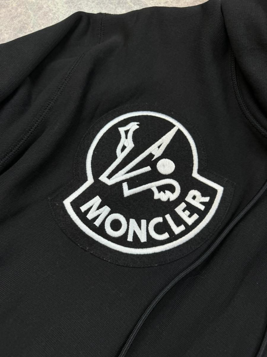 MONCLER GENIUS モンクレール ジーニアス 裏起毛 ロゴ ワッペン スウェットプルオーバー パーカー フーディ メンズ ブラック Lサイズ(Lサイズ)｜売買されたオークション情報 ...