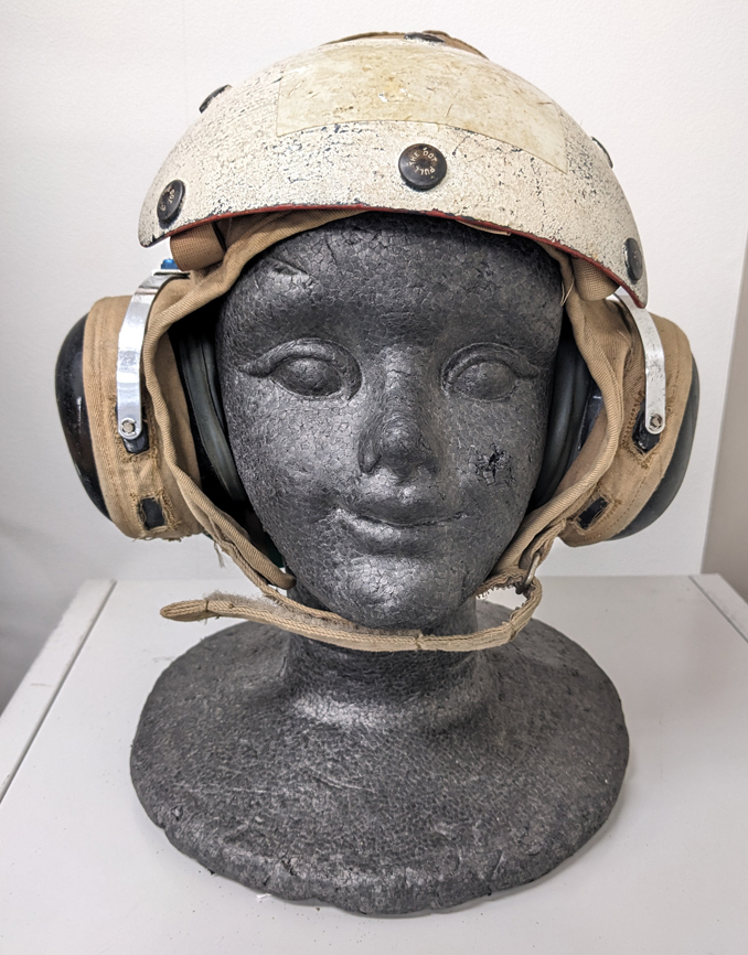 Yahoo!オークション - 米軍 デッキクルーヘルメット