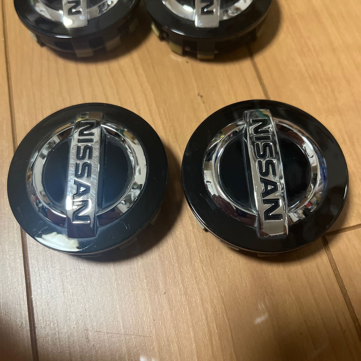 Yahoo!オークション - 日産 純正 ホイールセンターキャップ インフィニ...